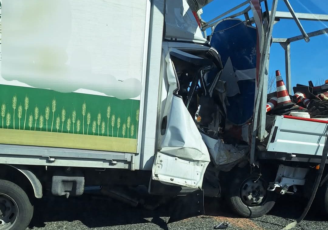 Incidente lungo l'autostrada Messina-Catania. Lunghe code all'altezza ...