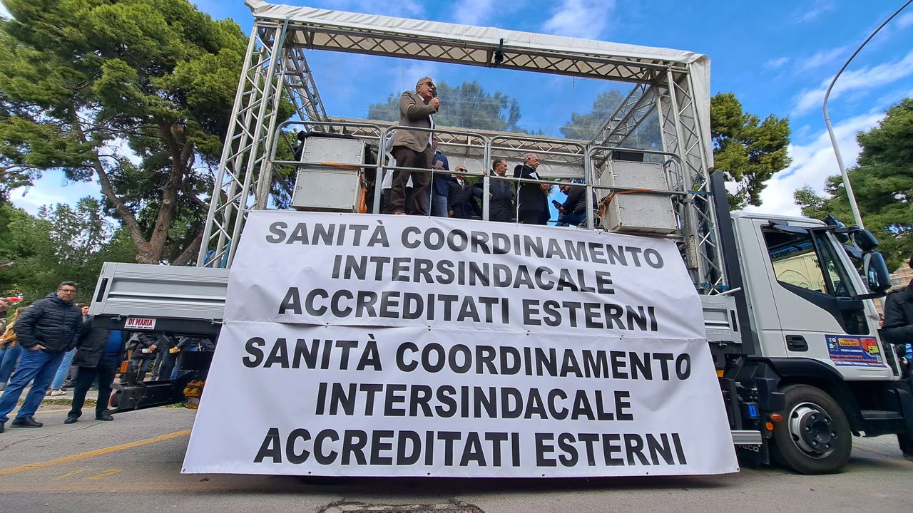 Sciopero sanità privata: si chiede la testa dell'assessora Faraoni